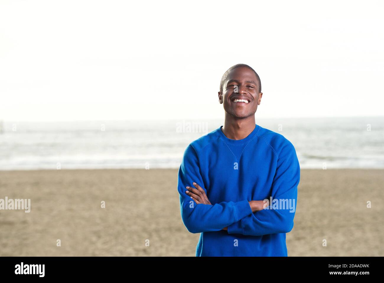 Black man in blue hi-res stock photography and images - Alamy