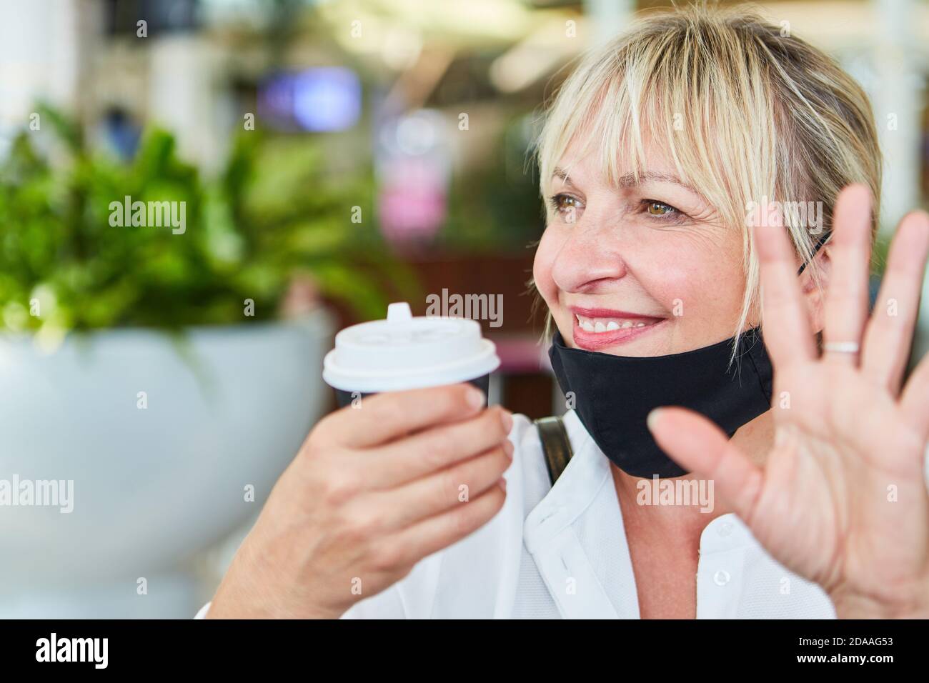 Welcome wave woman hi-res stock photography and images - Alamy