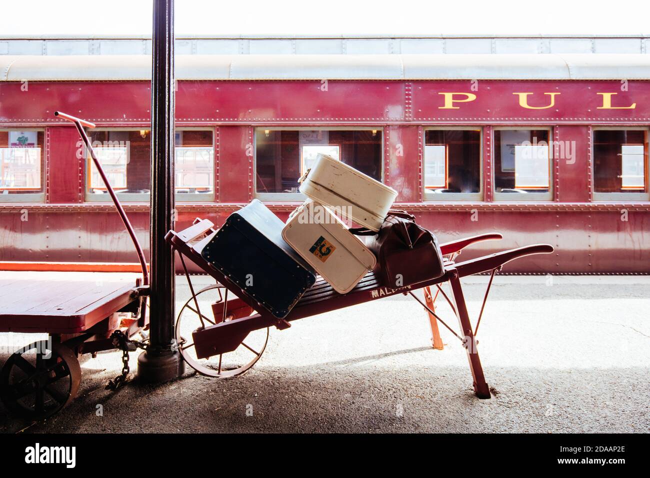 Maldon railway station hi-res stock photography and images - Alamy