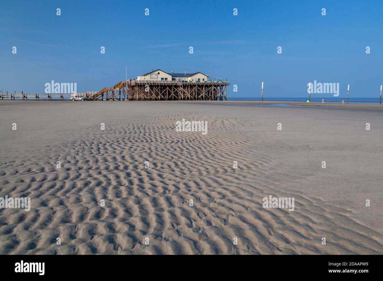 Rill marks hi-res stock photography and images - Alamy