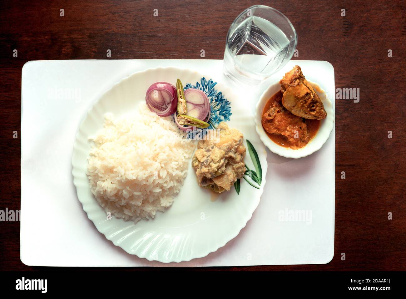 Bengali thali hi-res stock photography and images - Alamy