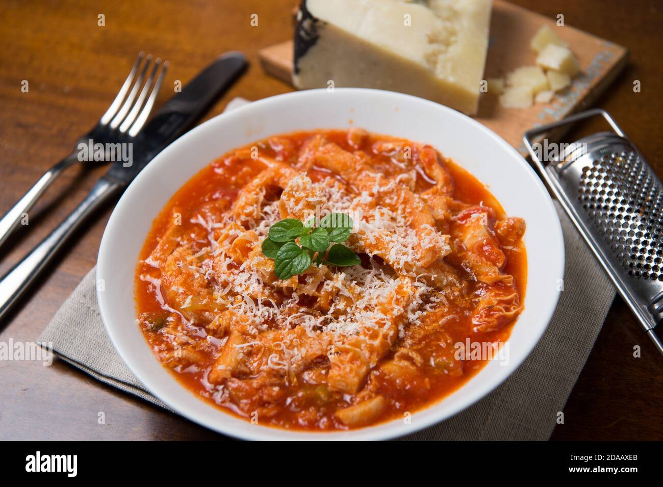 Trippa all romana hi-res stock photography and images - Alamy