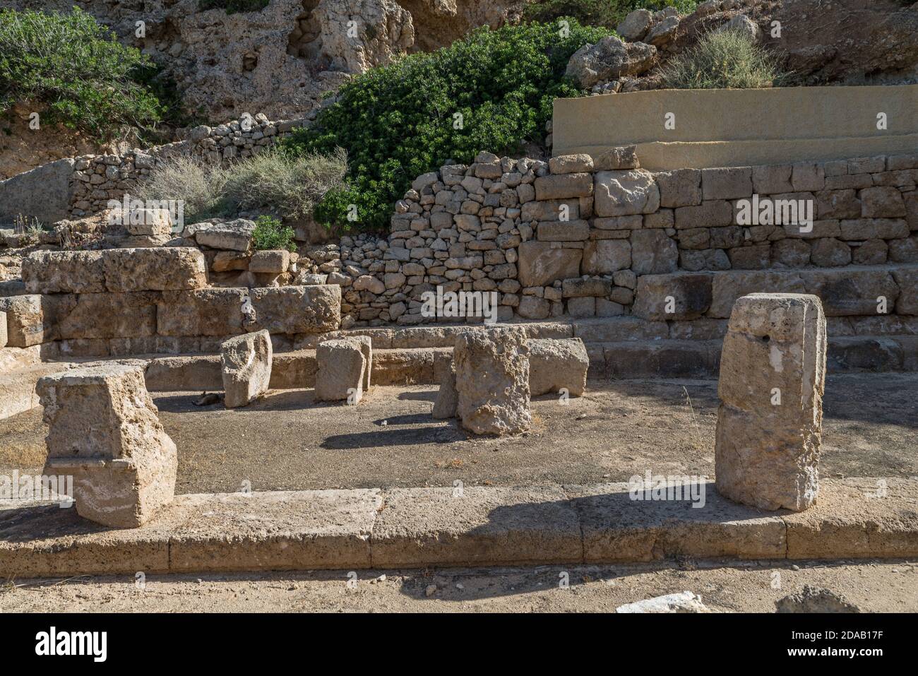 Altar of hera hi-res stock photography and images - Alamy