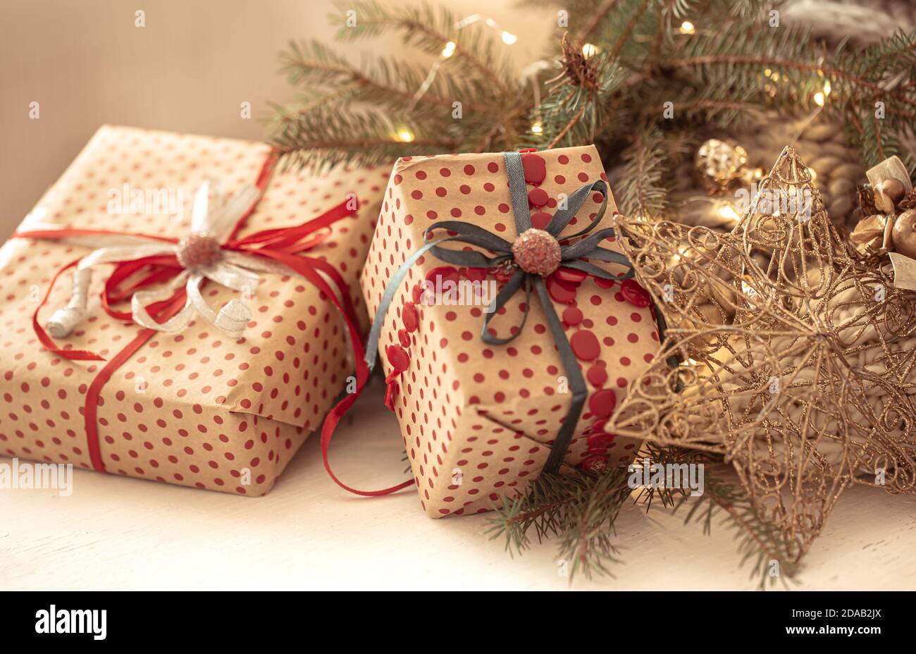 Present beautifully wrapped decorated hi-res stock photography and ...