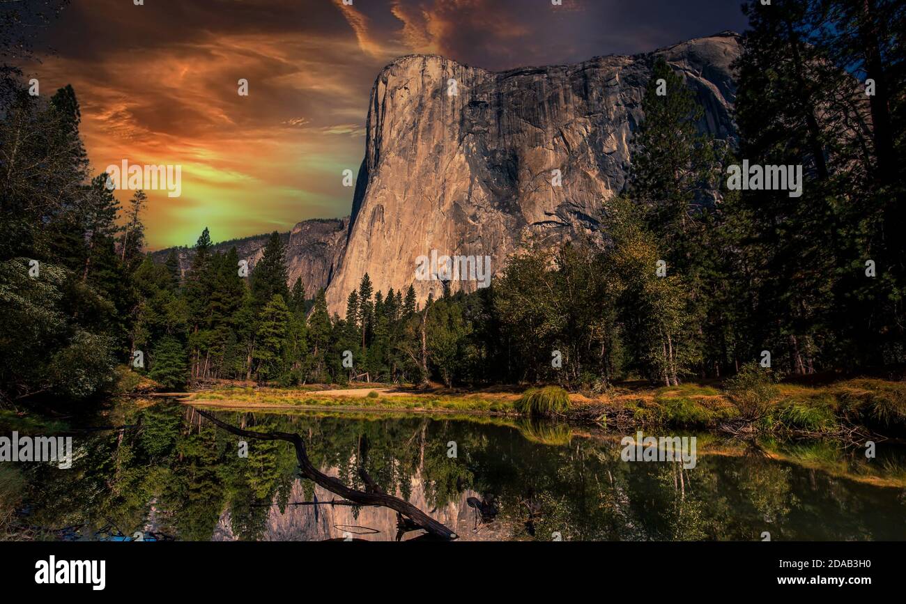 World famous rock climbing wall of El Capitan, Yosemite national park ...