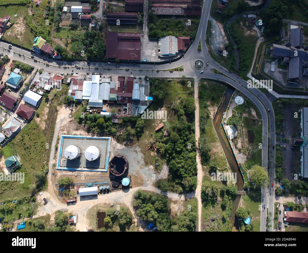 Aerial view of housing, forest, river, sea and island Stock Photo - Alamy