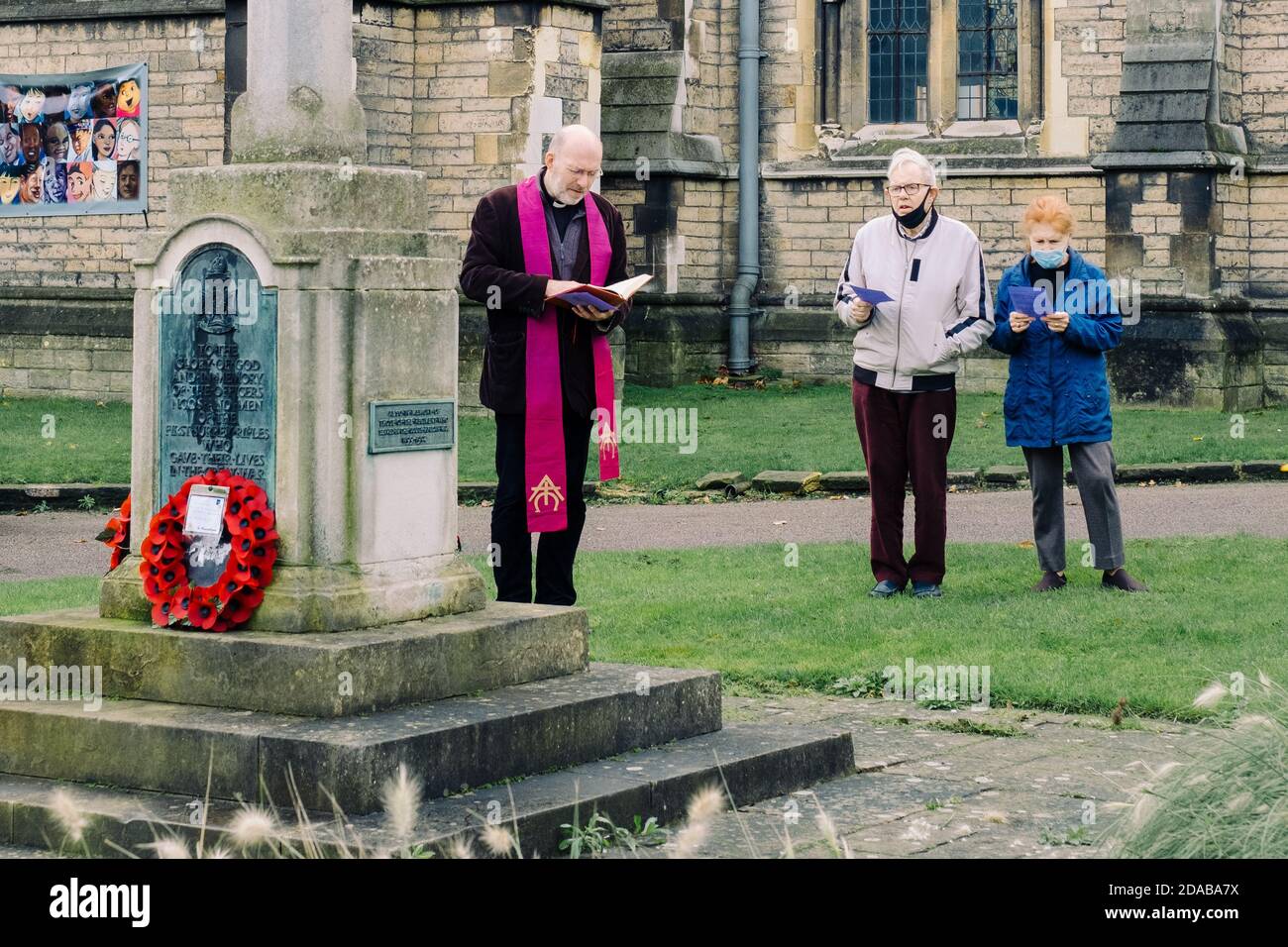 St. Giles' Camberwell, London, UK. 11th November, 2020. Fr Nick George ...
