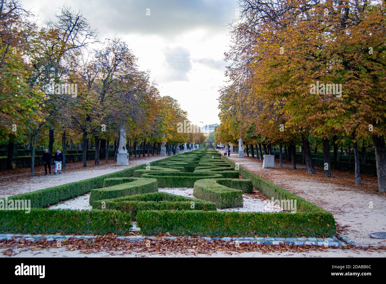 Paseo del Retiro street in Madrid with a colorful autumn landscape that ...