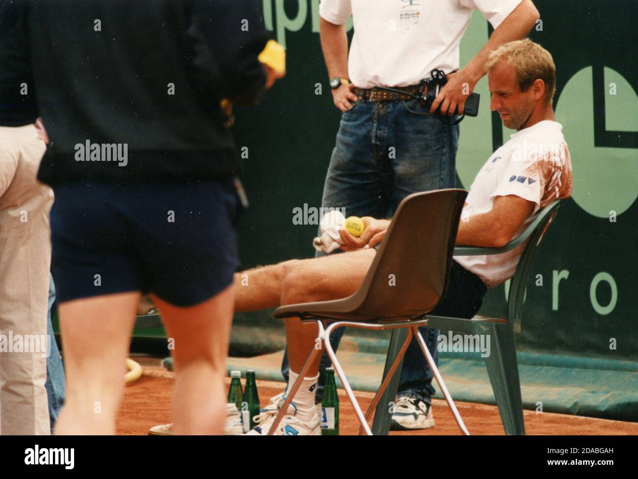 Roland thomas hi-res stock photography and images - Alamy