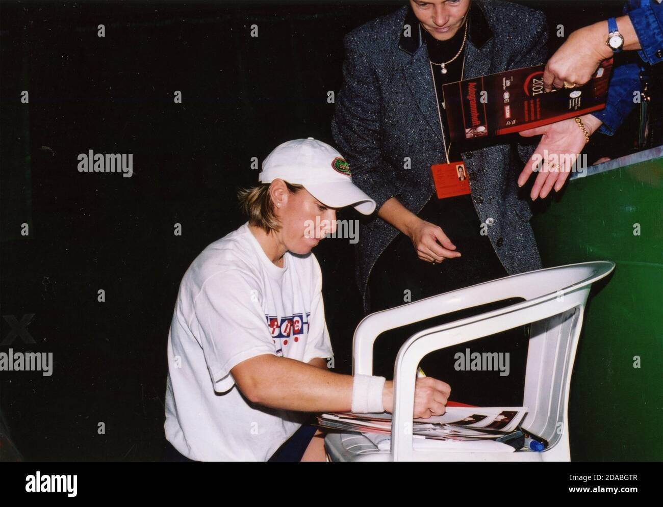 American tennis player Lisa Raymond, Luxembourg 2001 Stock Photo - Alamy