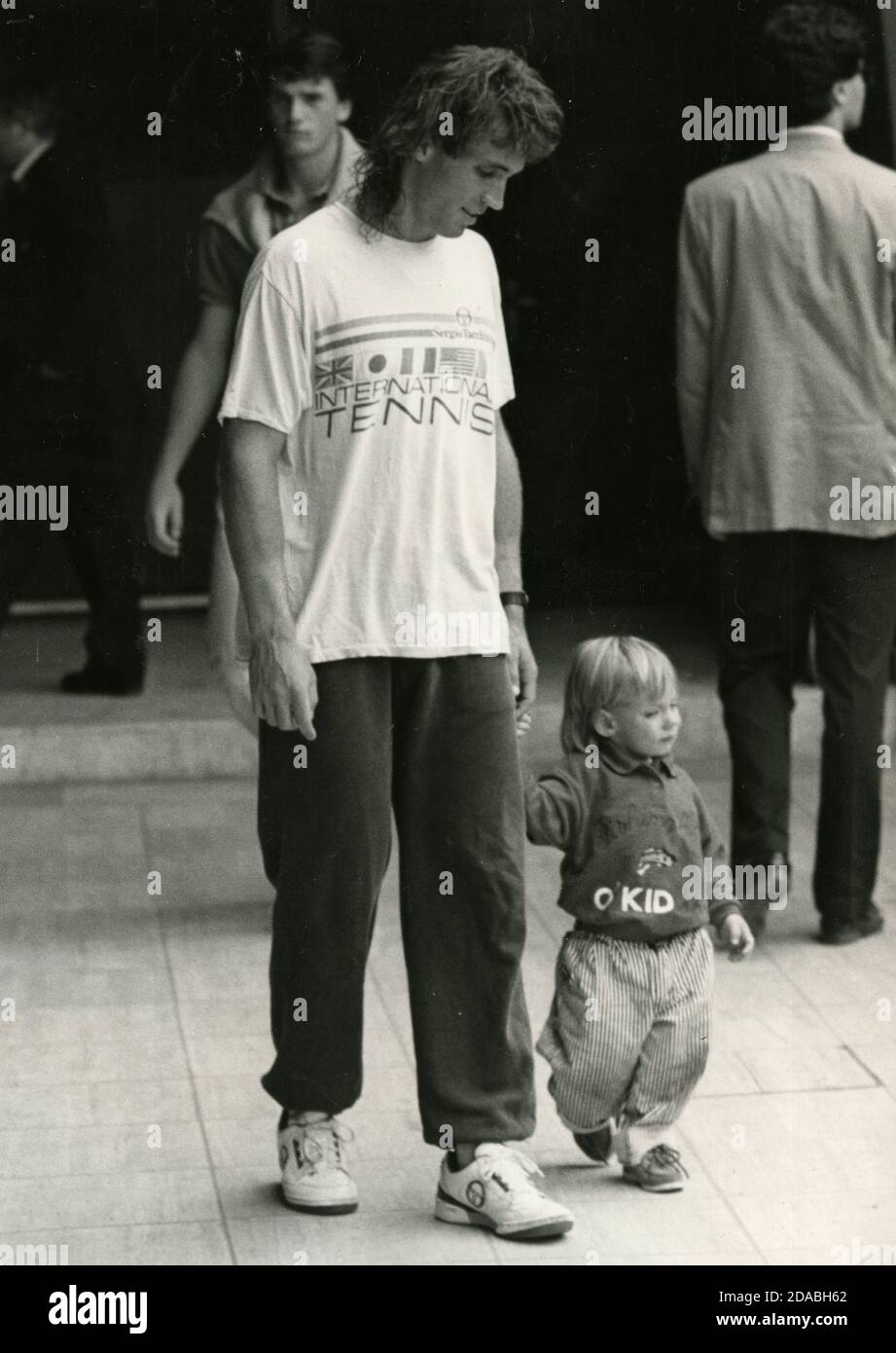 Australian tennis player Pat Cash and his son, 1990s Stock Photo - Alamy