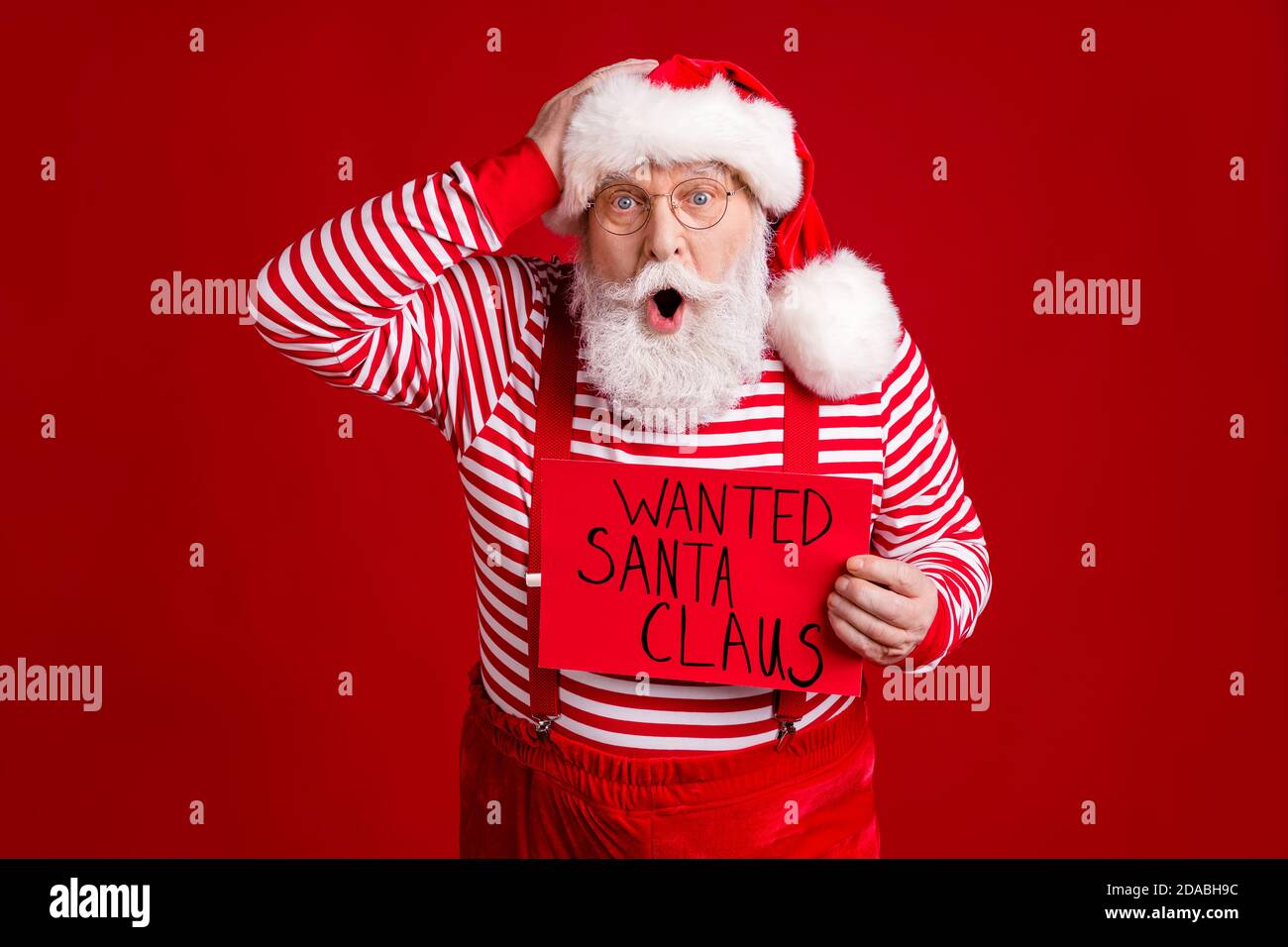Catch thief. Photo of retired old man grey beard shock hand head open ...