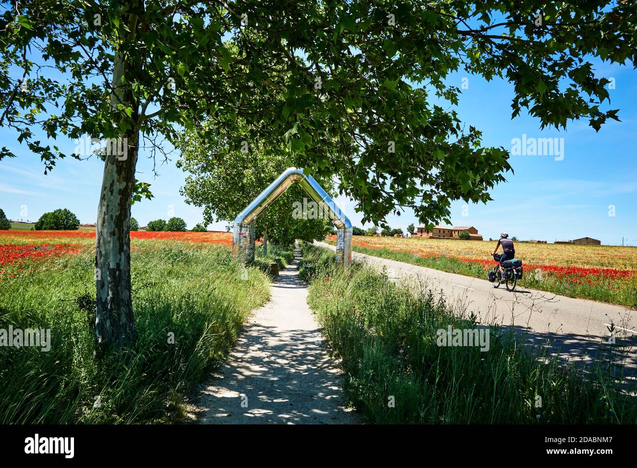 Real path hi-res stock photography and images - Alamy