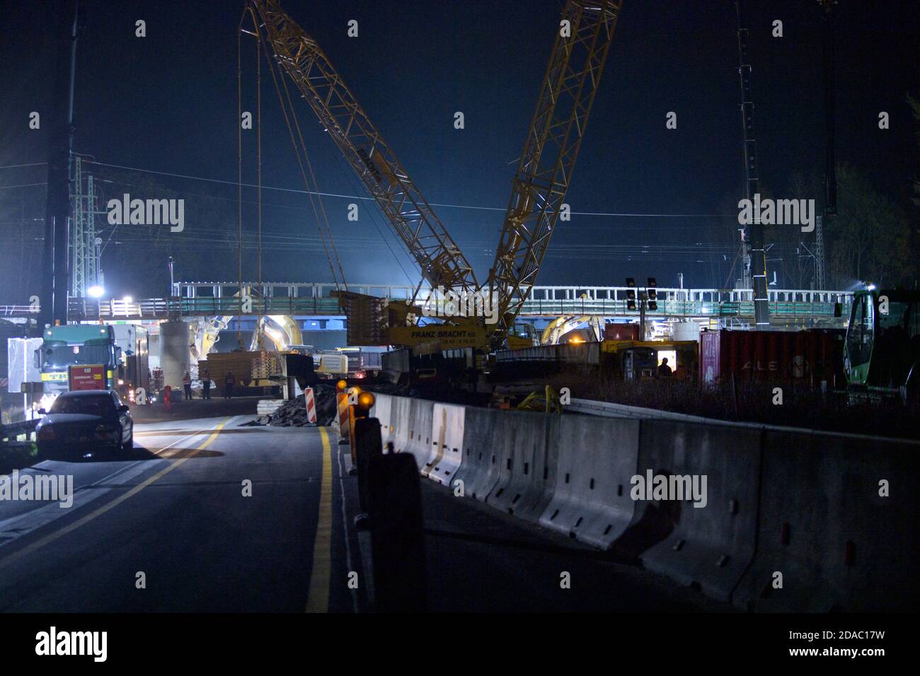 Construction crane behind suburban hi-res stock photography and images ...