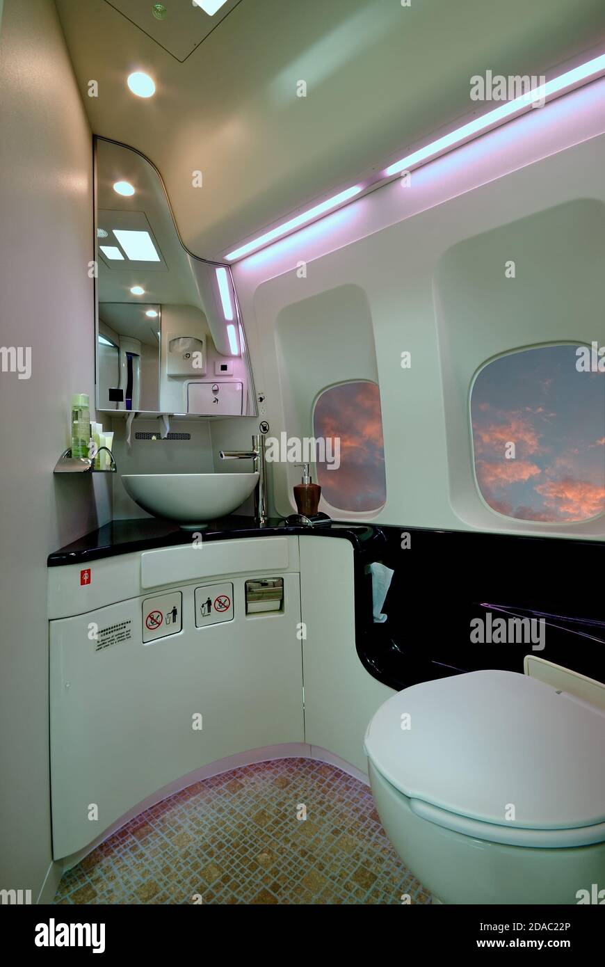 Airplane bathroom hi-res stock photography and images - Alamy