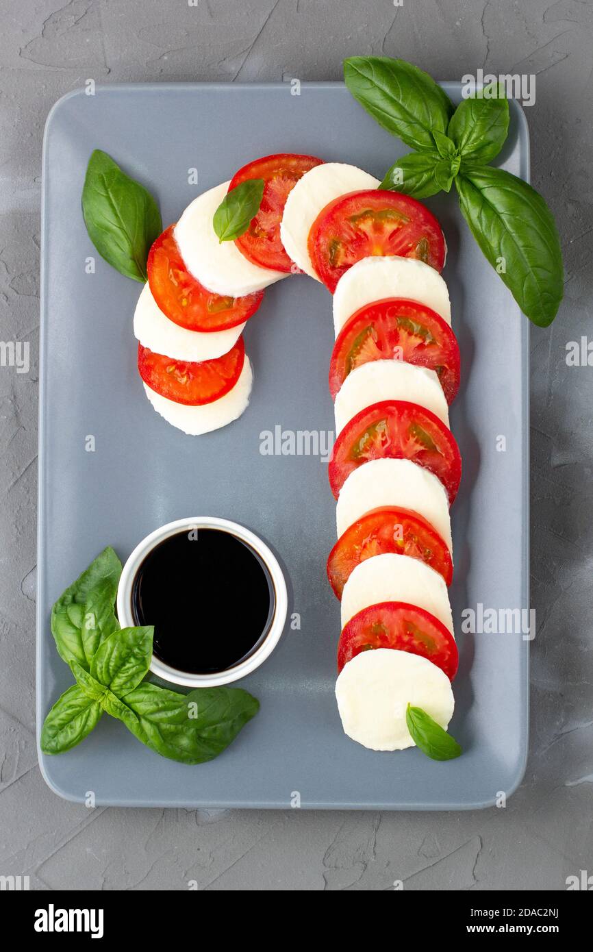 Candy tomato hi-res stock photography and images - Alamy