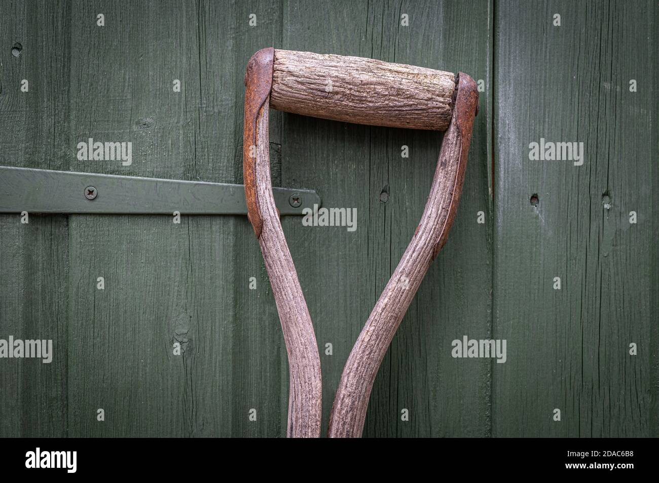 Old spade handle hi-res stock photography and images - Alamy