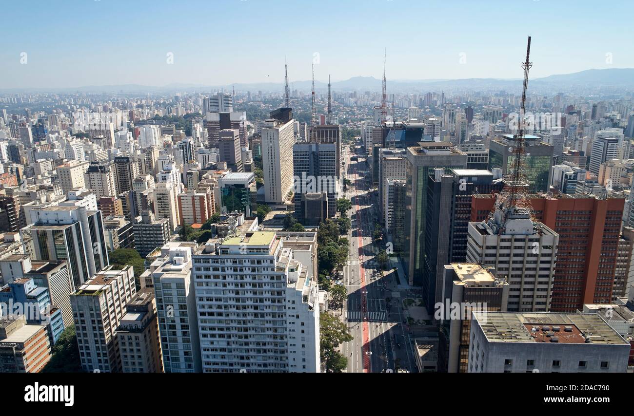 Aerial view avenida paulista avenue hi-res stock photography and images ...