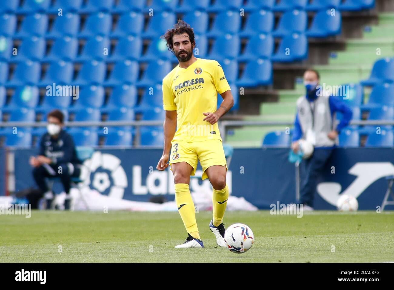 Real madrid soccer player raul hi-res stock photography and images - Alamy