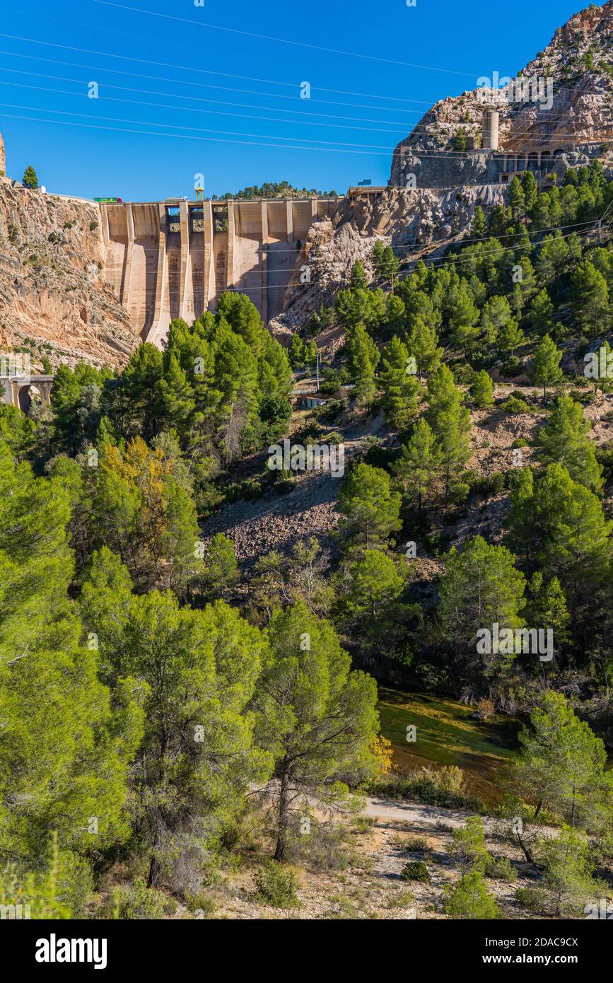 Pantano de contreras spain hi-res stock photography and images - Alamy