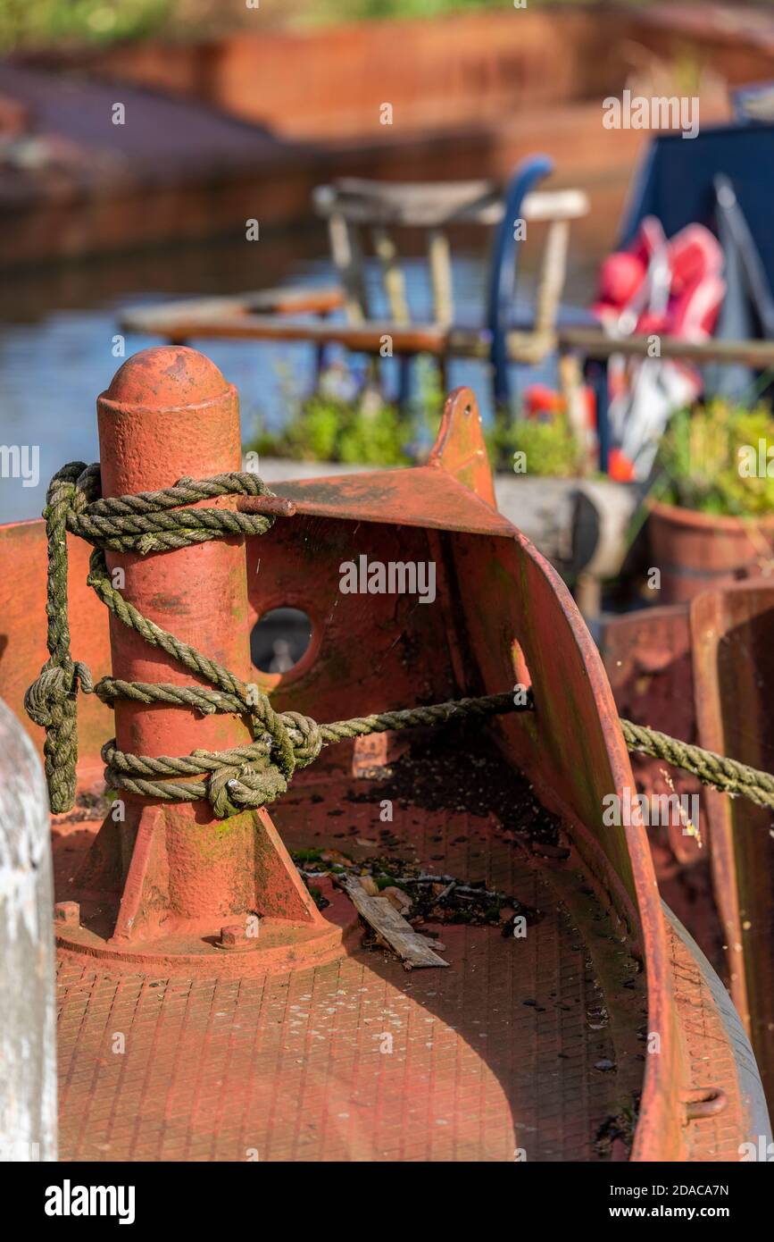 Rusting canal barge hi-res stock photography and images - Alamy