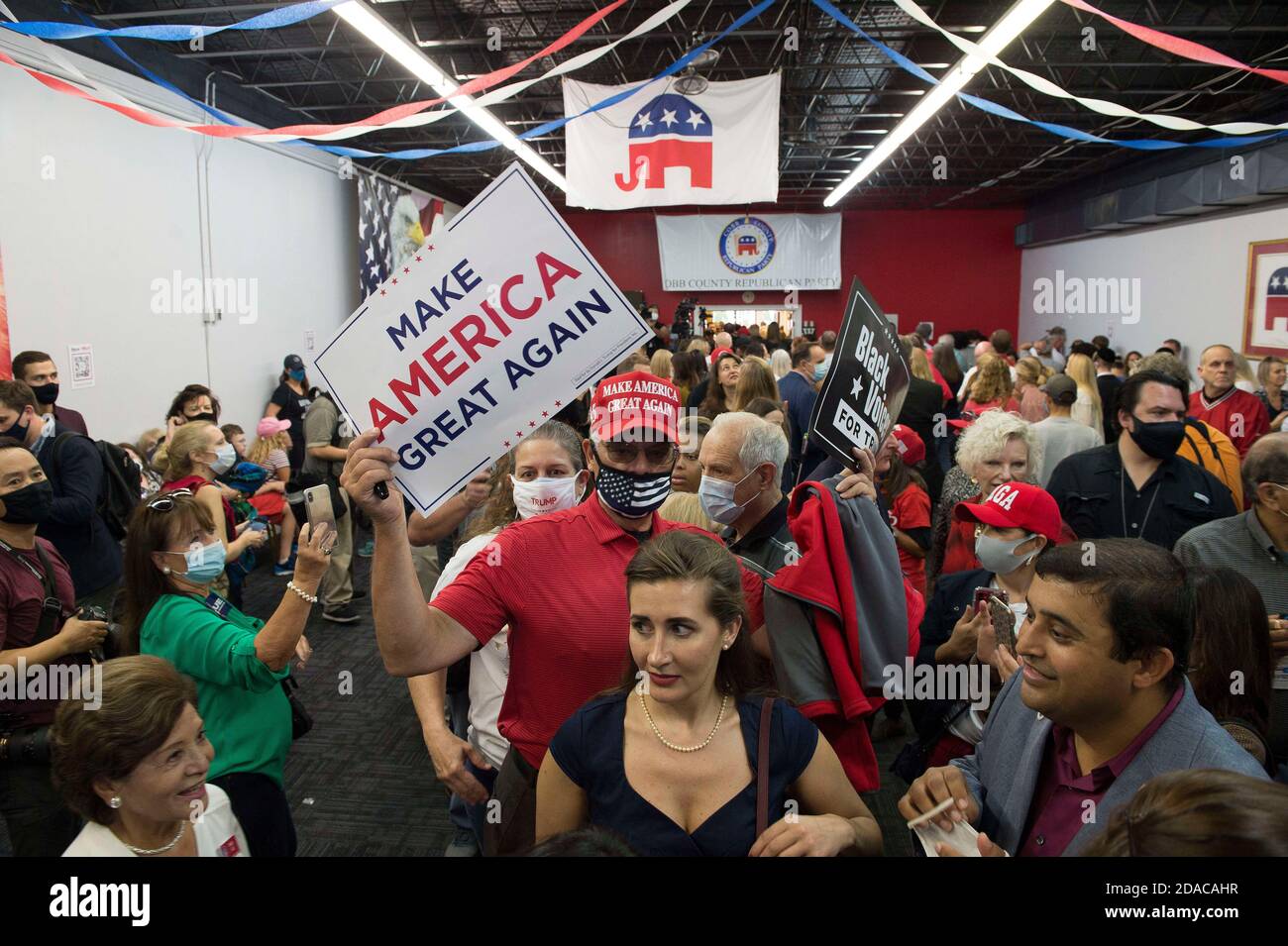 Marietta, GA, USA. 11th Nov, 2020. U.S. Senator Kelly Loeffler ( R-Ga ...