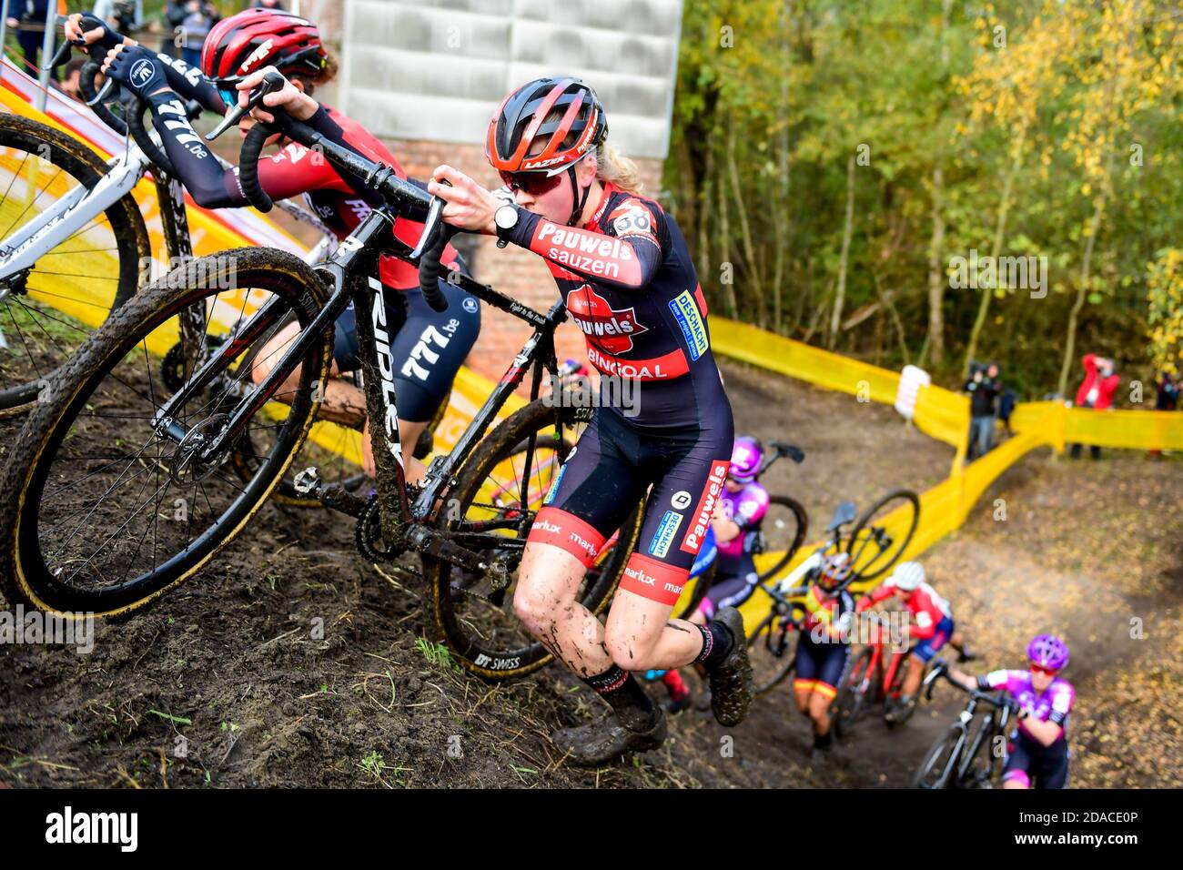 NIEL, BELGIUM - NOVEMBER 11: Fem van Empel competes during the women ...