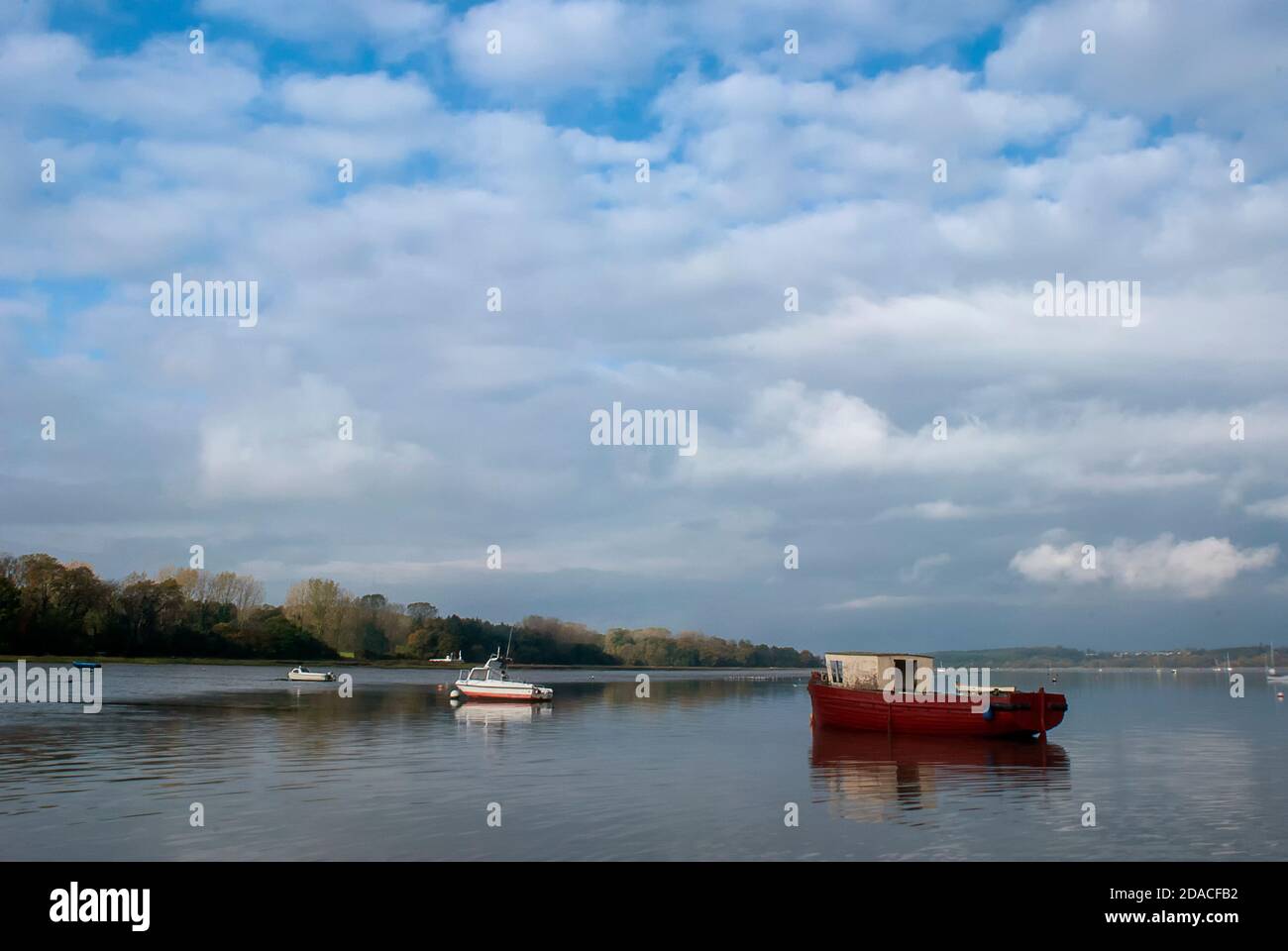 Boats on the River Orwell in Suffolk, UK Stock Photo - Alamy