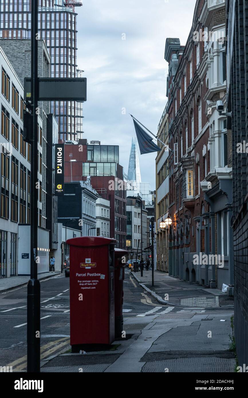 City of London Liverpool Street at Night Stock Photo - Alamy