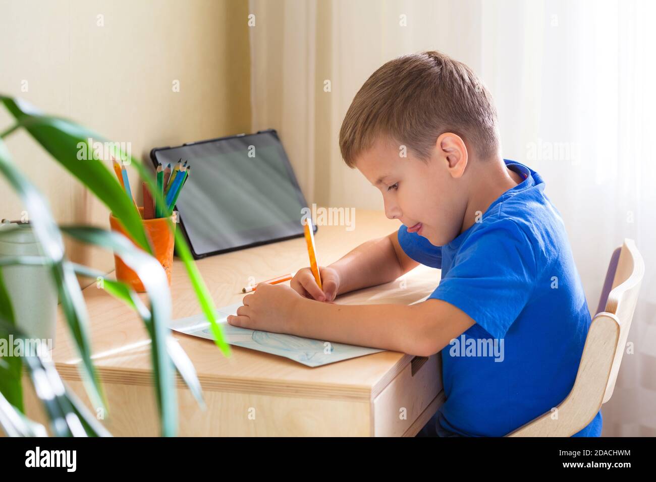 Desktop picure hi-res stock photography and images - Alamy