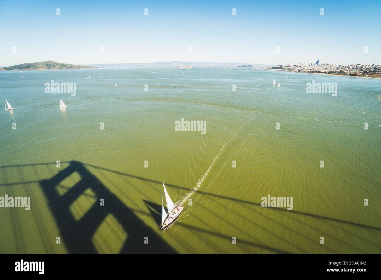 Different unique view of the San Francisco city and the Golden Gate ...