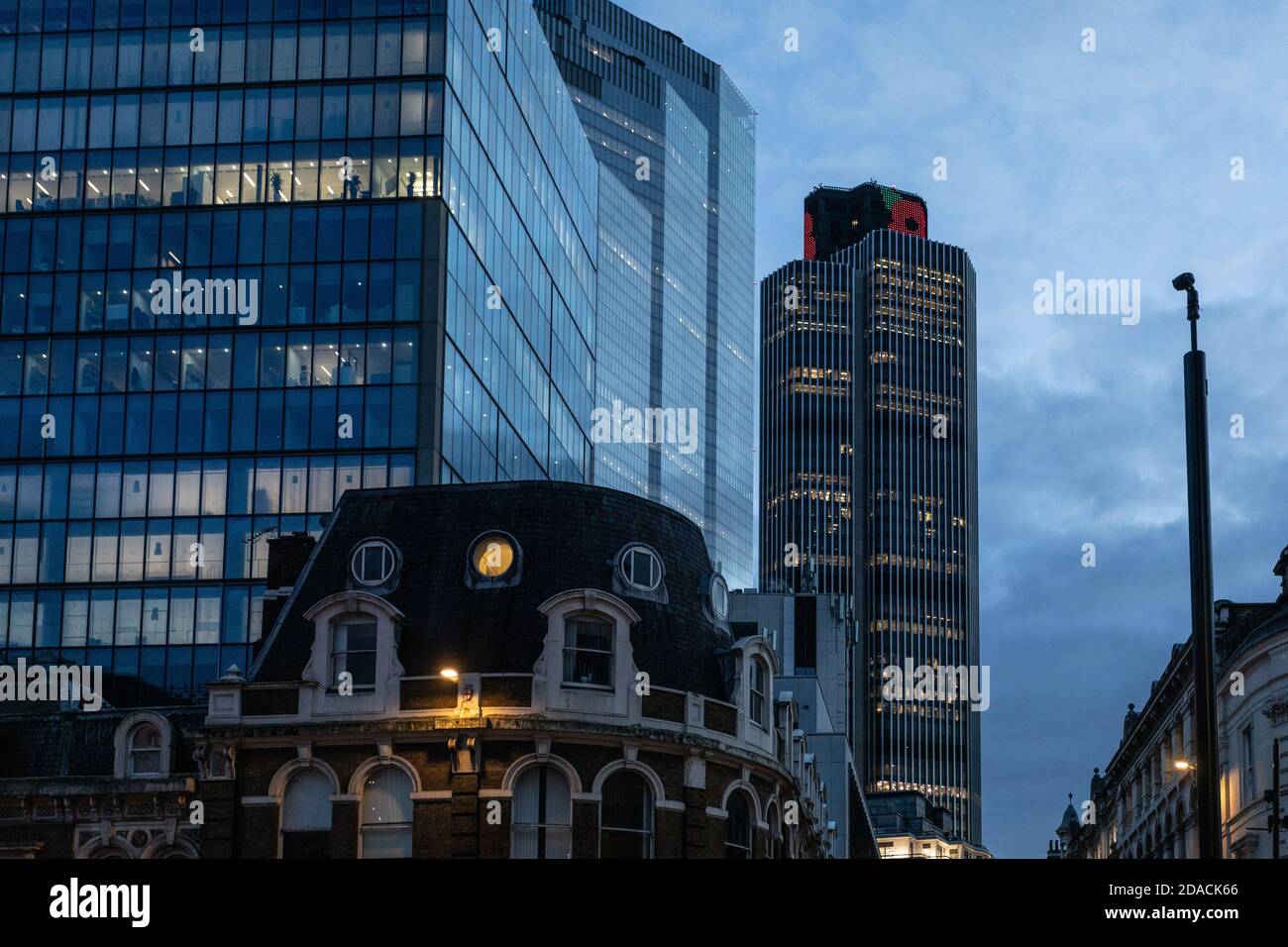 City of London Liverpool Street at Night Stock Photo - Alamy