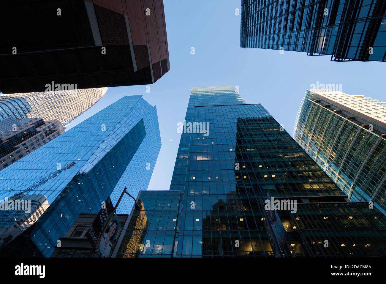 Looking up at tall high skyscraper buildings in San Francisco ...