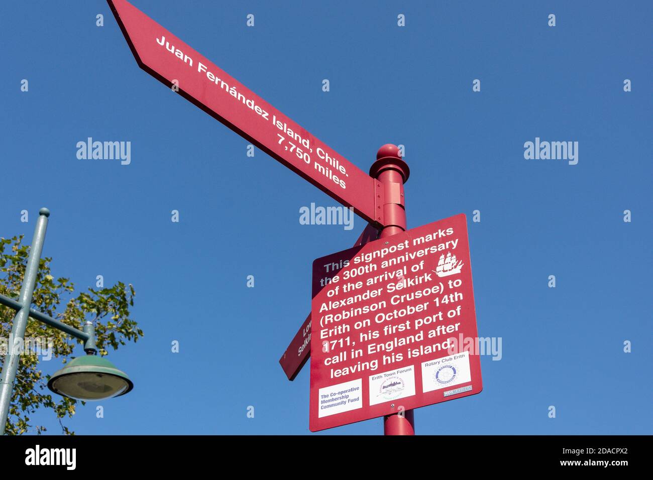 Riverside gardens hi-res stock photography and images - Alamy