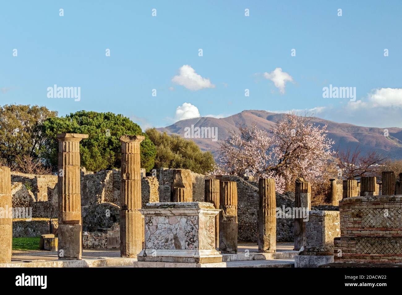 ancient column ruins in Pompeii city Italy Stock Photo - Alamy