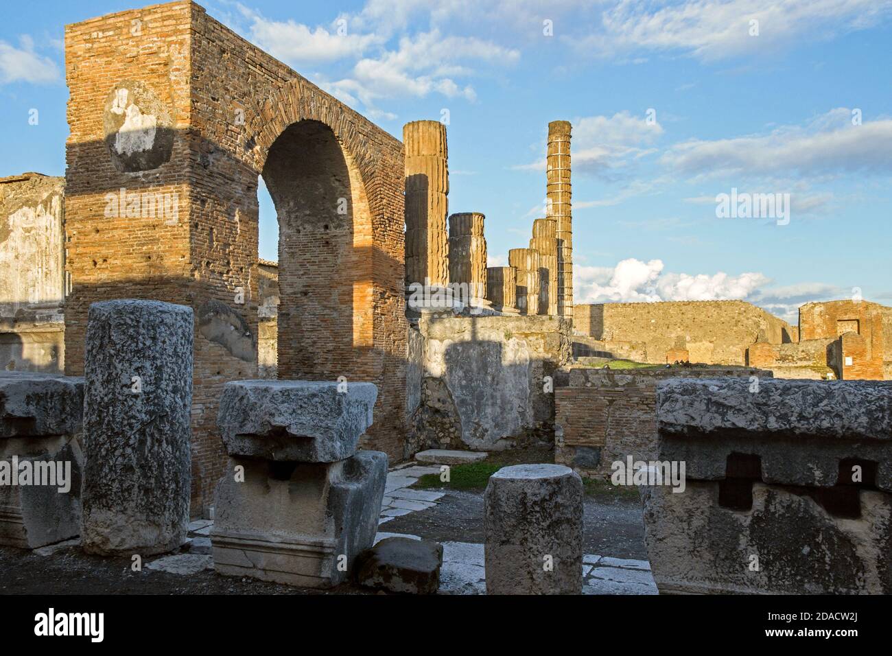 ancient column ruins in Pompeii city Italy Stock Photo - Alamy