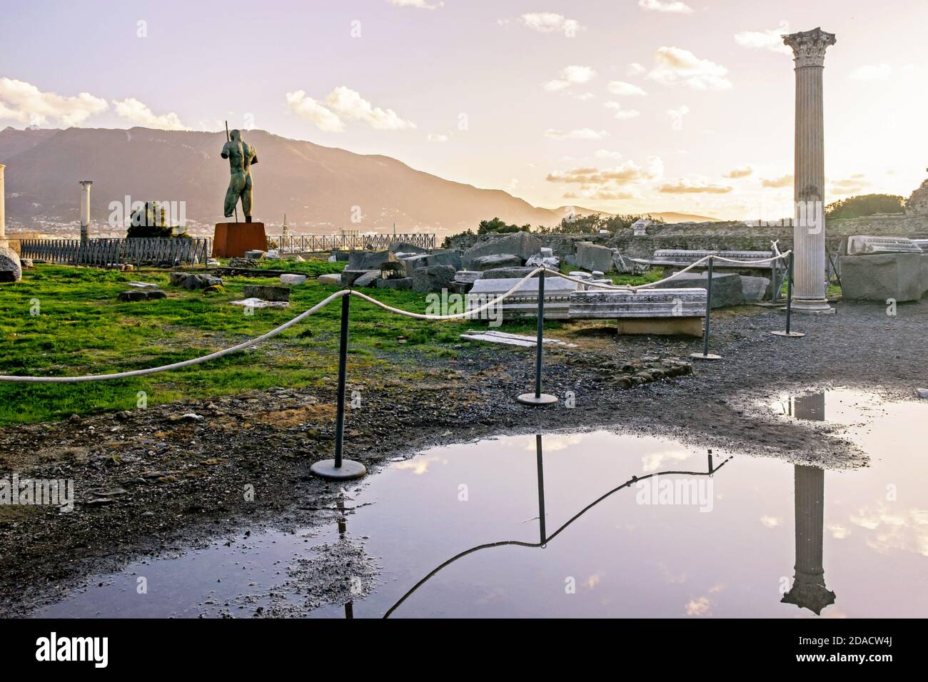 ancient column ruins in Pompeii city Italy Stock Photo - Alamy