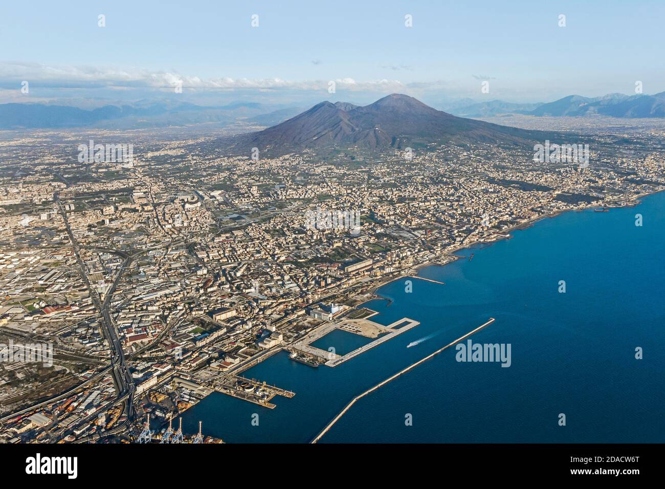 Aerial view pompeii mount vesuvius hi-res stock photography and images ...
