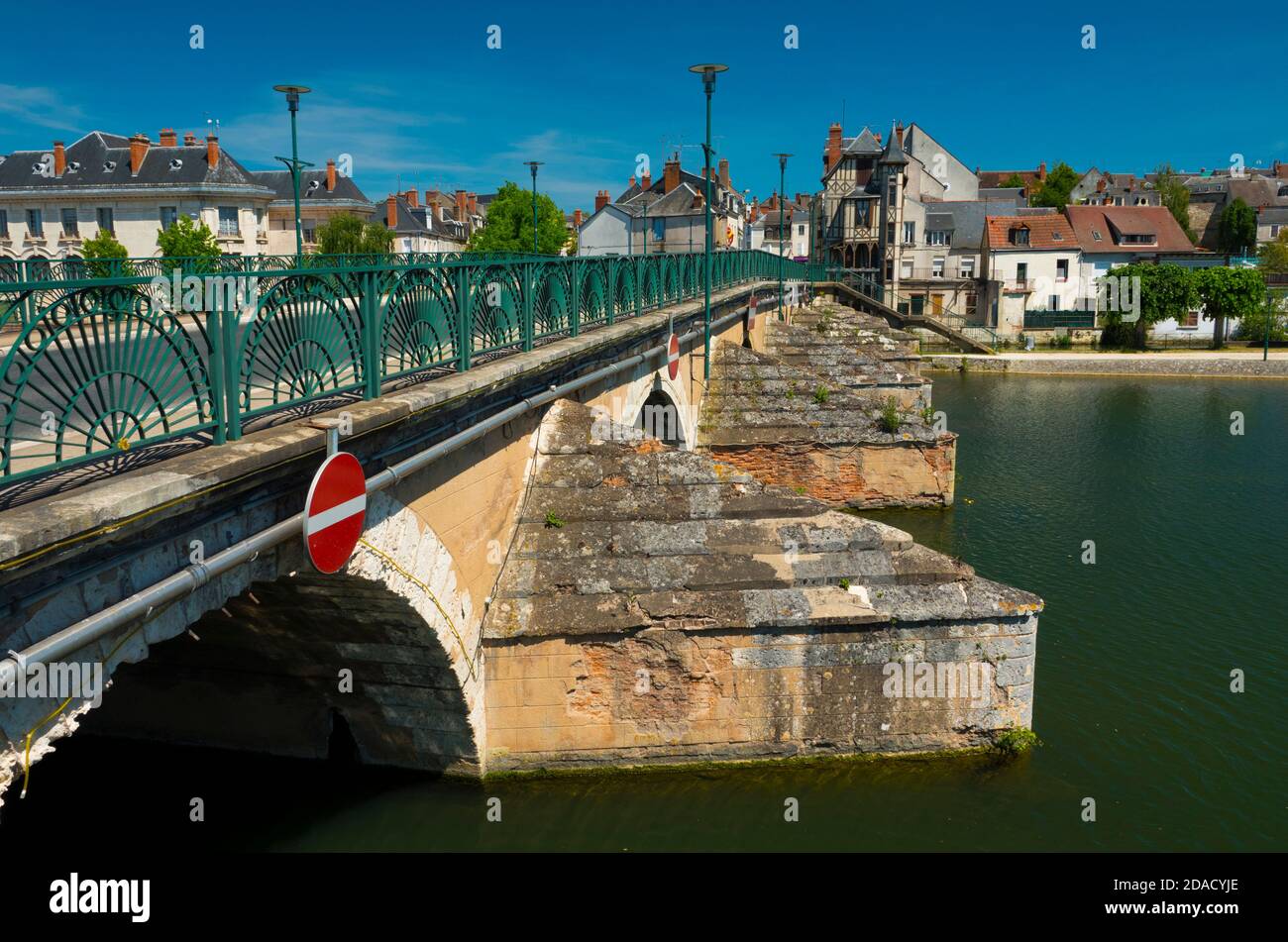 France,Cher (18), Vierzon, Voltaire bridge, old half-timbered house and ...
