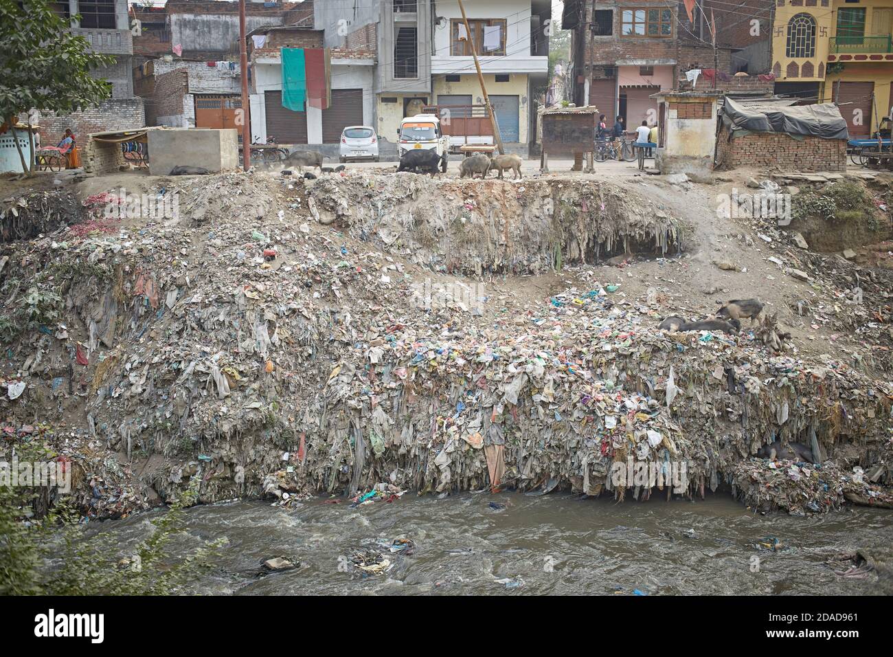 Contaminated water india hi-res stock photography and images - Alamy