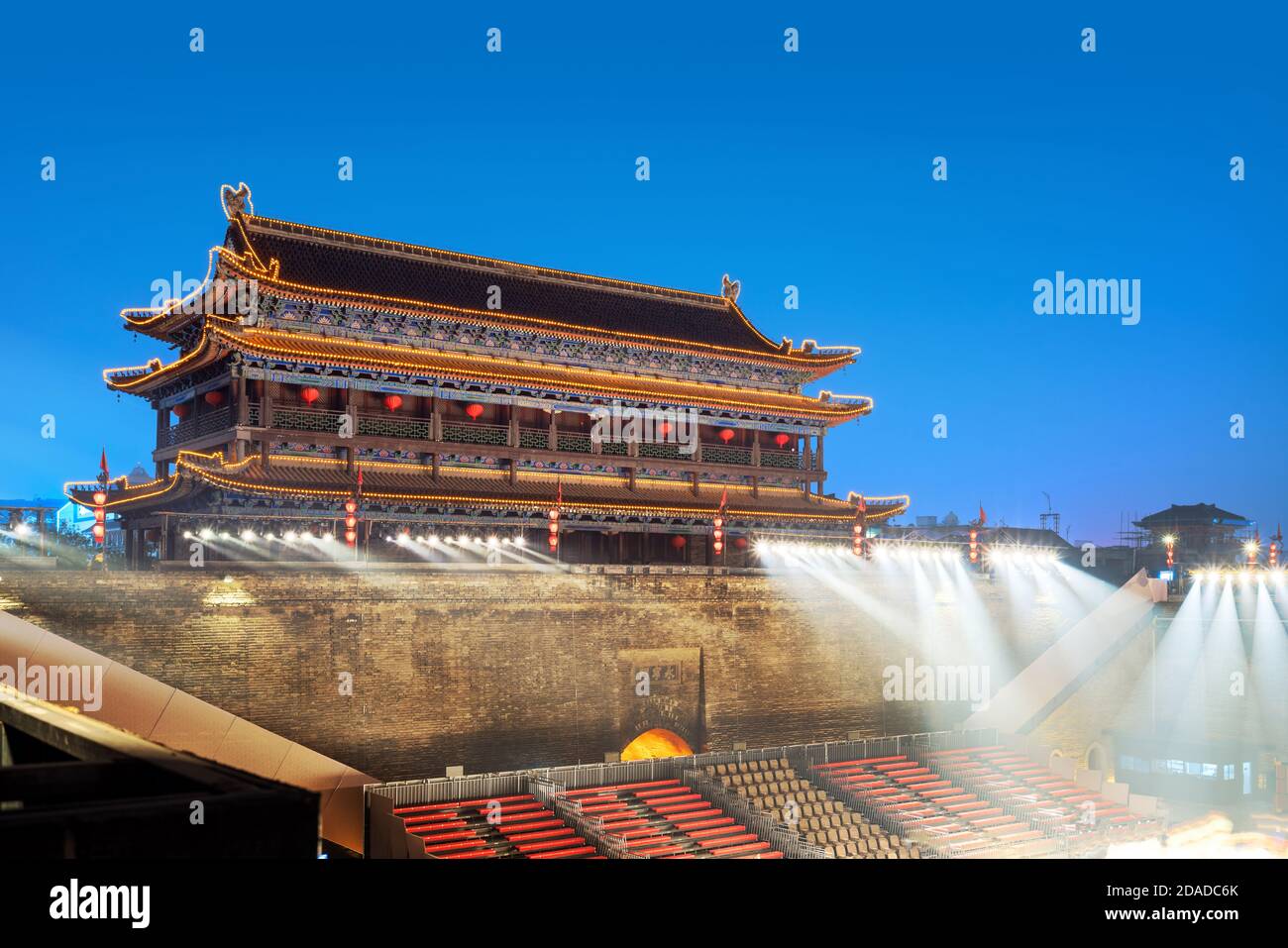 Arrow tower hi-res stock photography and images - Alamy