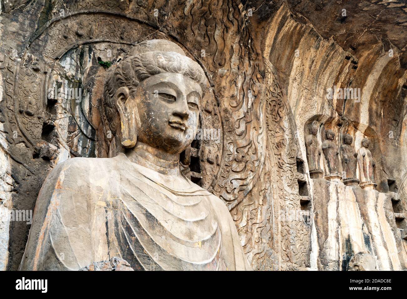 Head buddha tang dynasty china hi-res stock photography and images - Alamy