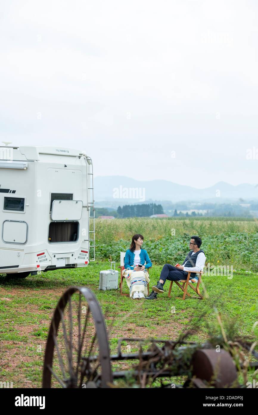 Lifestyle with Camper Van Stock Photo - Alamy