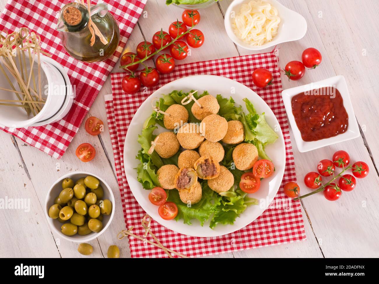 Ascoli stuffed olives hi-res stock photography and images - Alamy