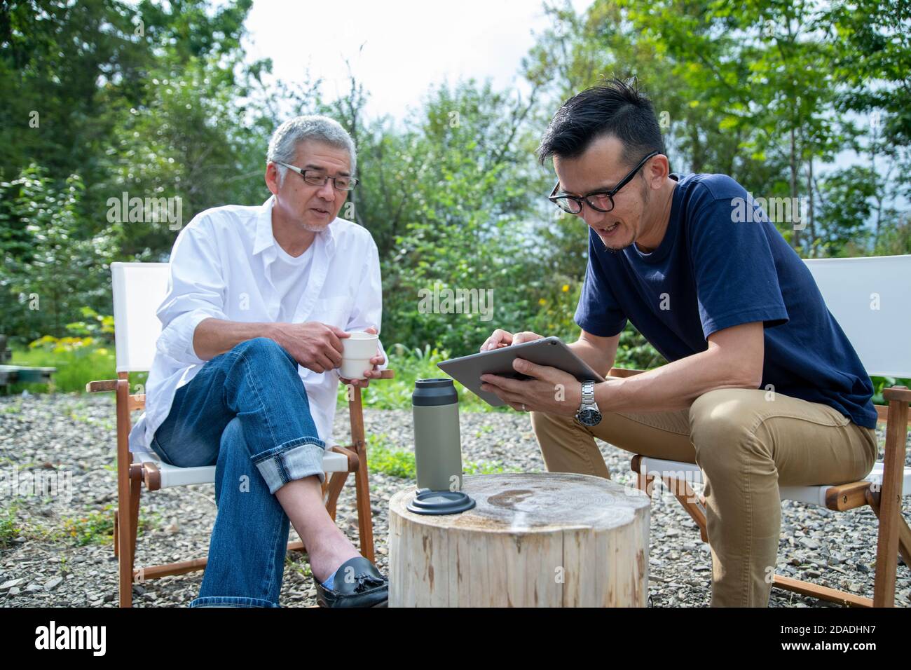 Boss and Staff Laughing Stock Photo - Alamy