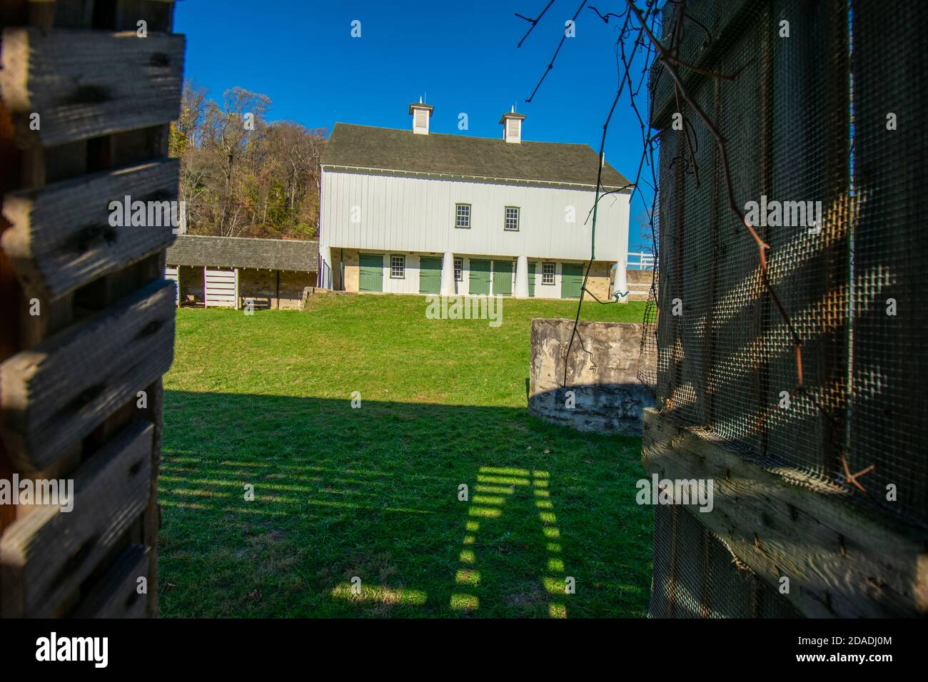 Valley forge barn hi-res stock photography and images - Alamy