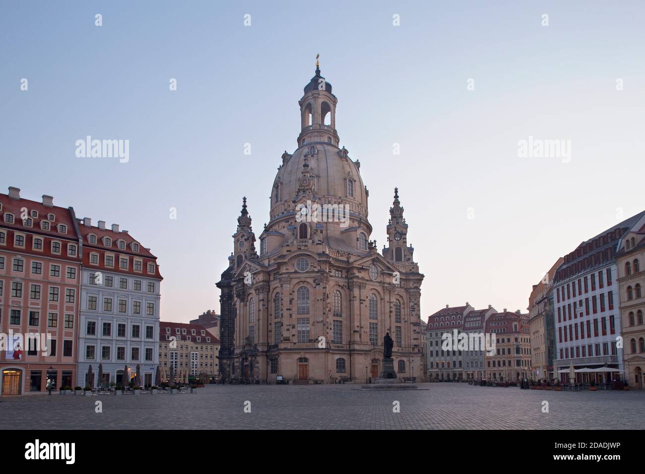 Geography travel germany dresden buildings hi-res stock photography and ...