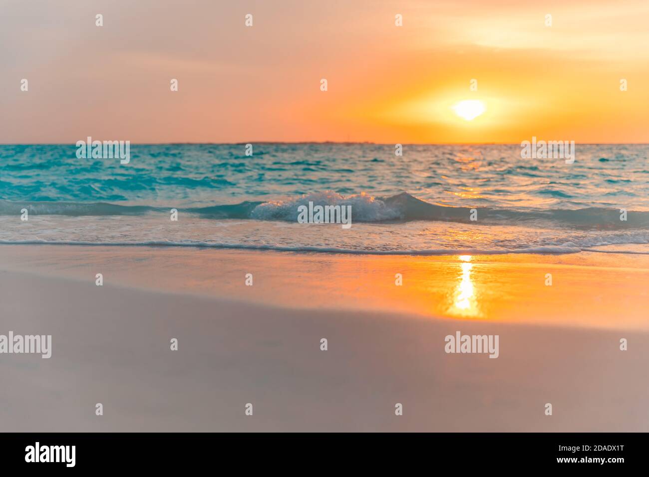 Beautiful cloudscape seascape, sunrise sunset view. Calm sea waves ...