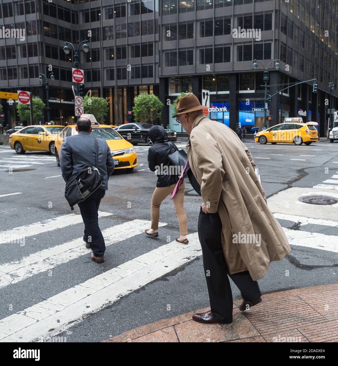 NEW YORK, USA - May 04, 2016: Manhattan street scene. New Yorkers in ...