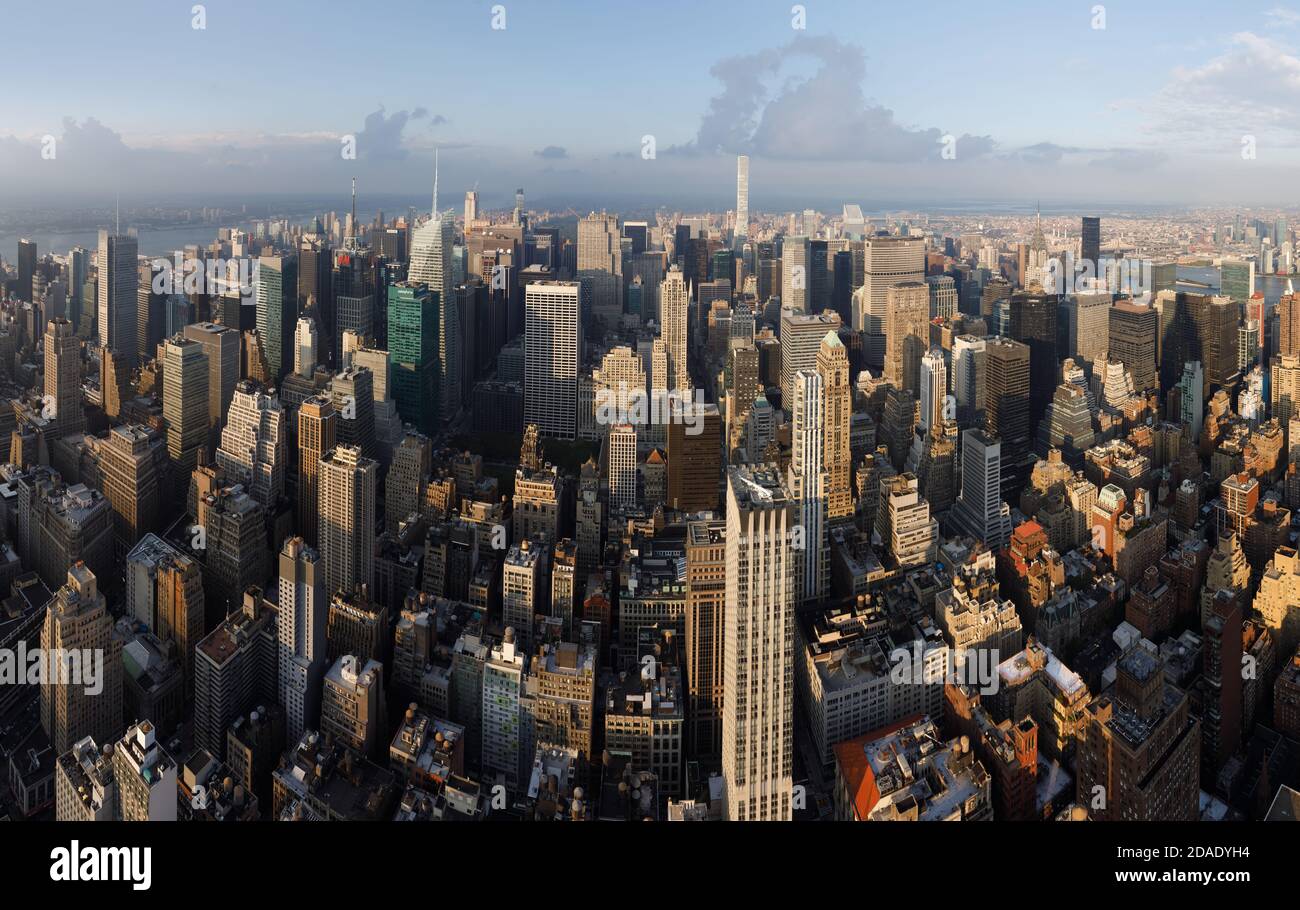 Streets and roofs of Manhattan. New York City Manhattan midtown viewed ...